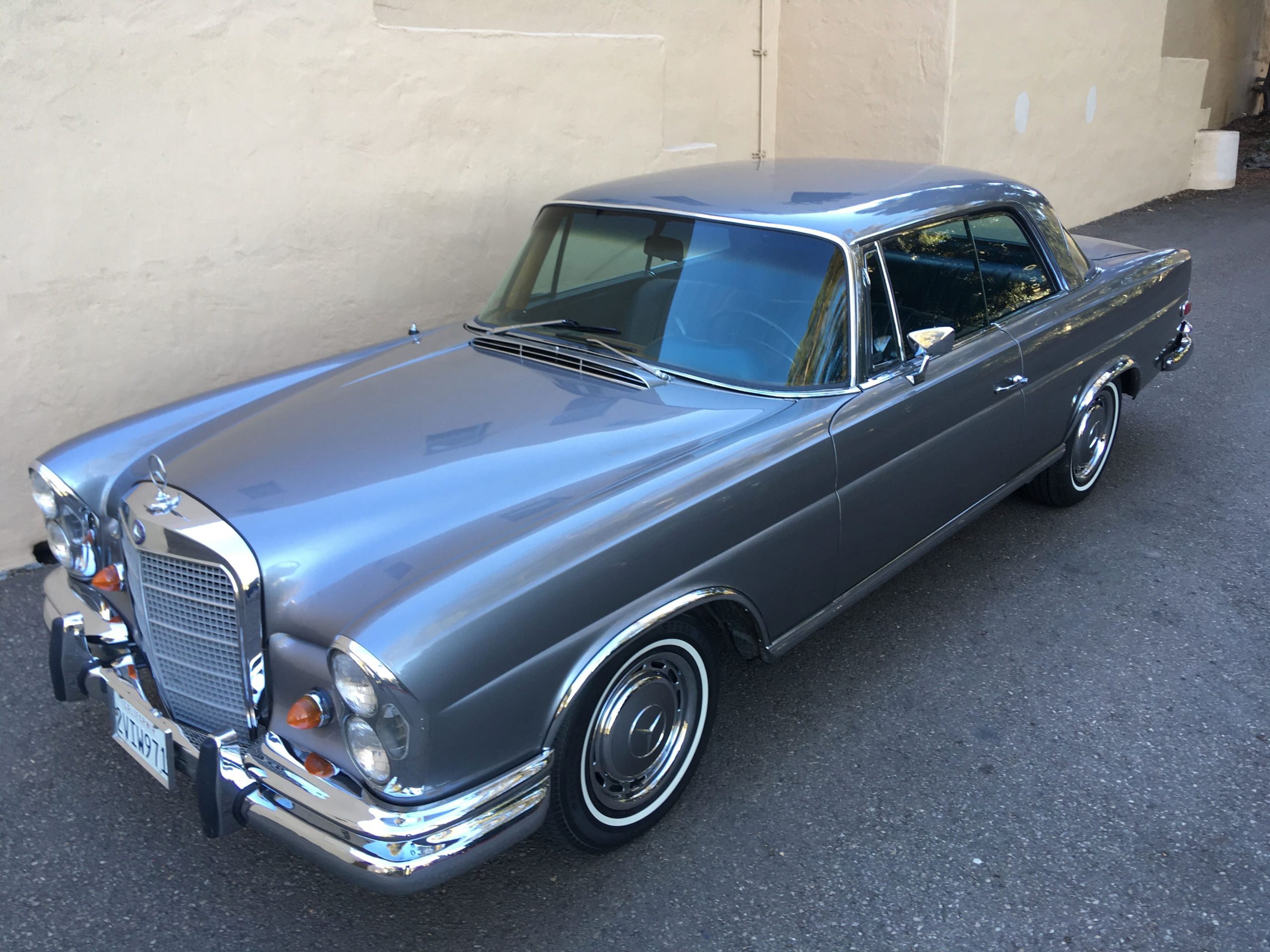 1968 Mercedes 280SE Coupe - Old Town Classics